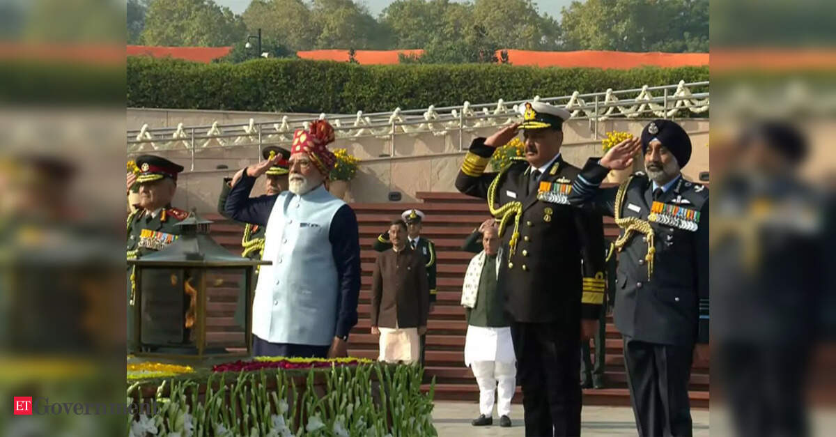 Republic Day 2026: PM Modi lays wreath at National War Memorial, pays ...