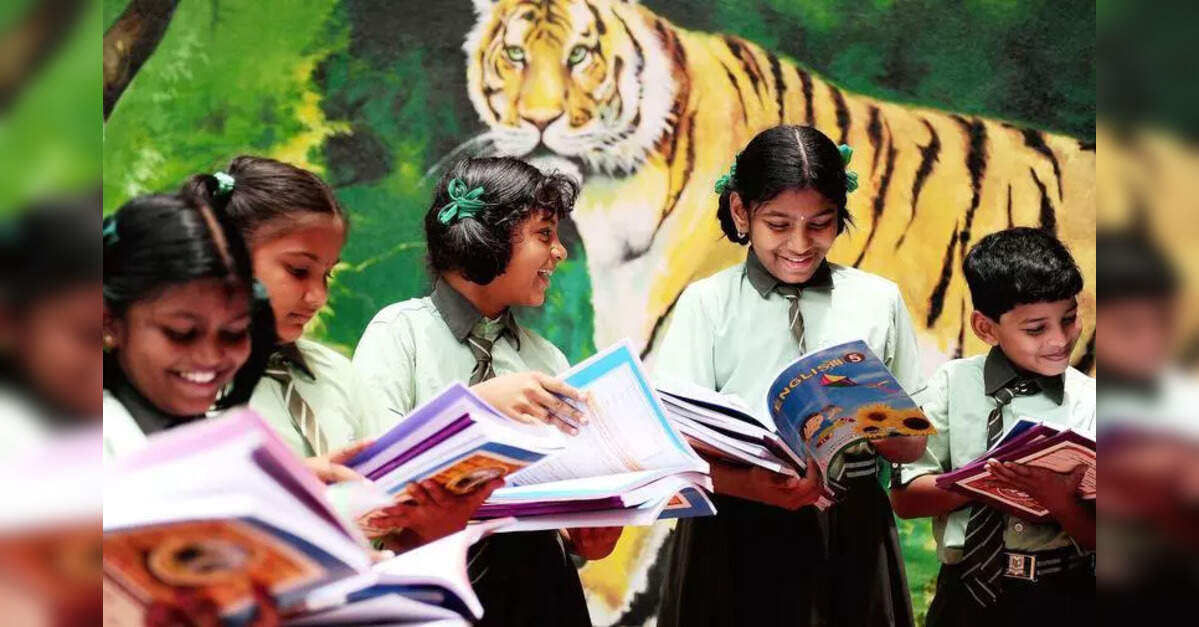 Tamil Nadu: Class I-III students to receive textbooks with revamped ...