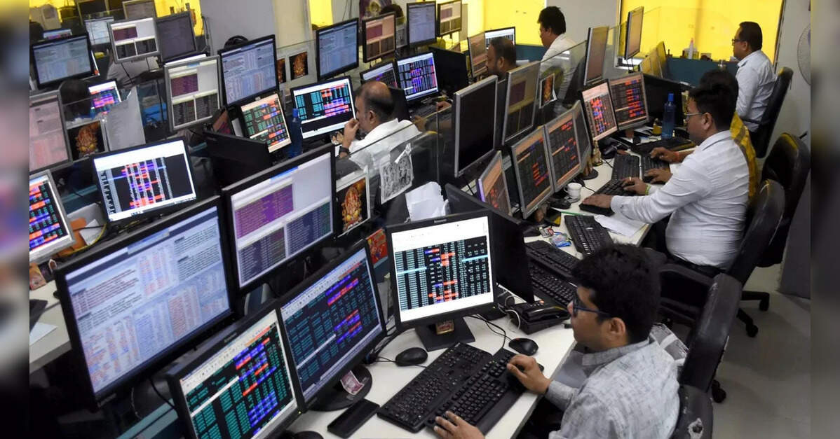Workplace Disruptions In India: 86% in India report workplace ...