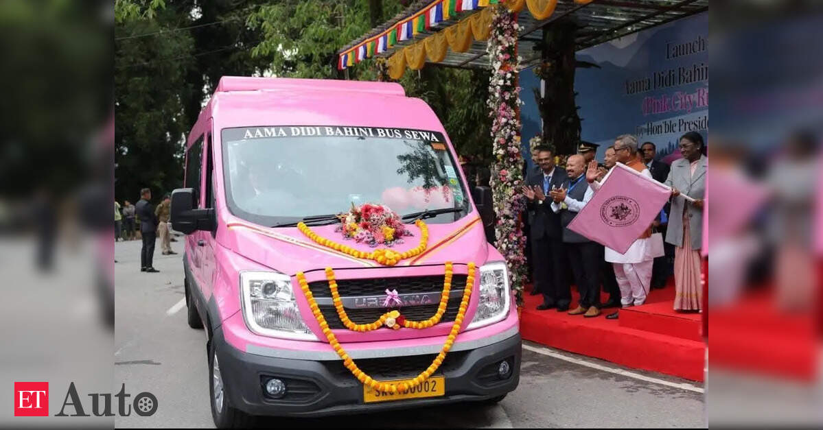 President Murmu flags off exclusive bus service for women in Gangtok ...