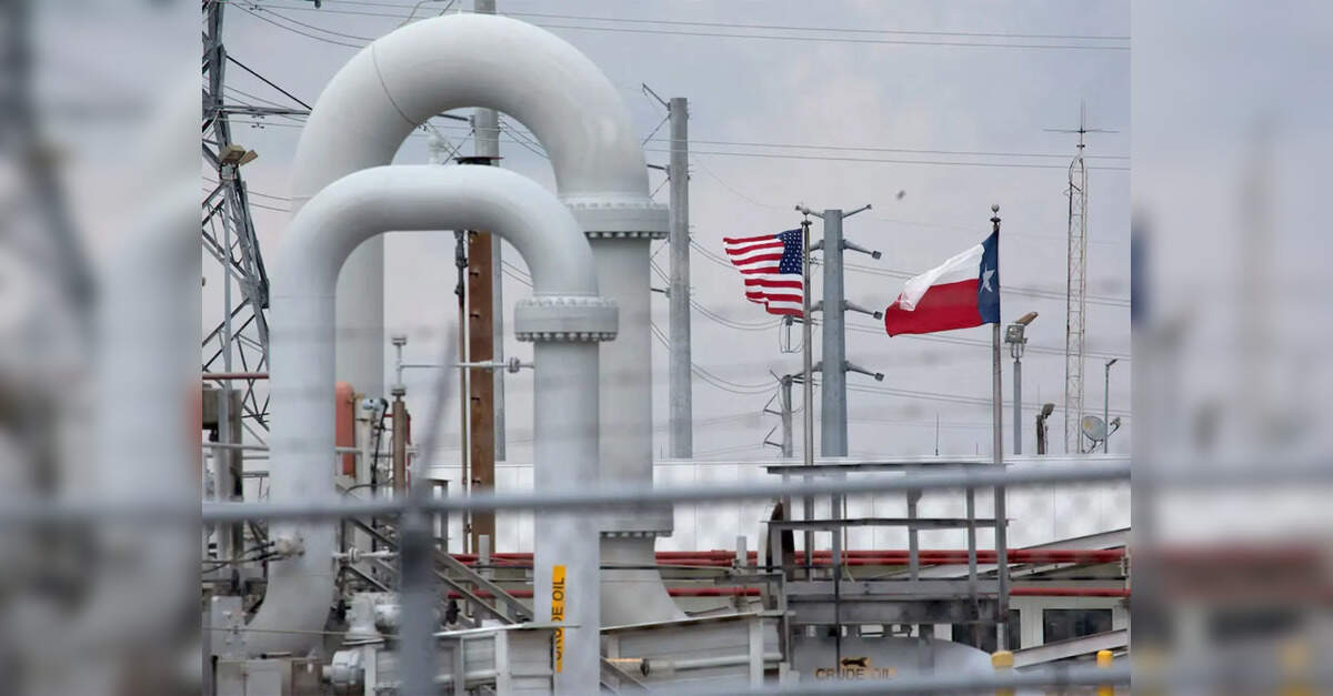 US energy exports hit record high in 2025, net exports surge 20% ...