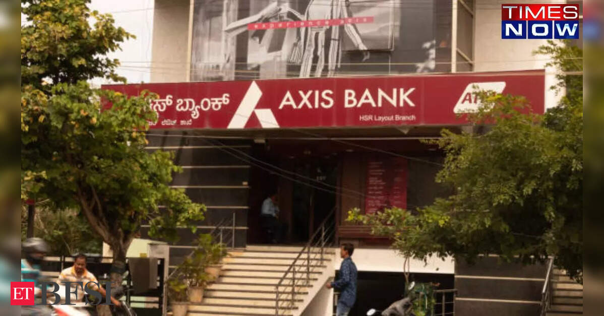 Axis Bank Increases Stake in Axis Max Life Insurance to Nearly 20%, ETBFSI