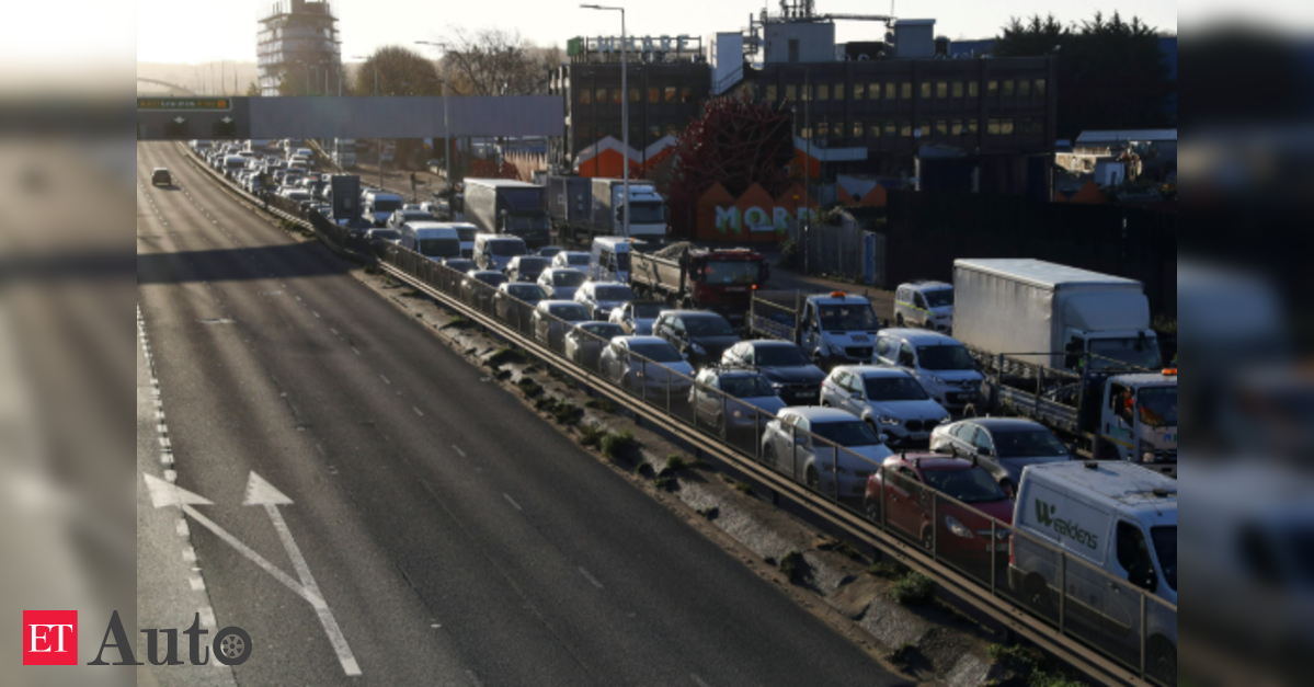 UK new car registrations hit strongest May since 2019, prelim SMMT data ...