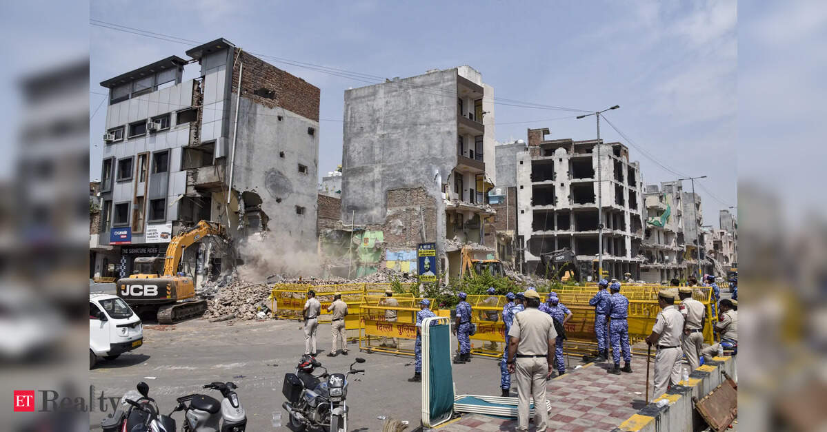 Delhi MCD's Major Crackdown: Demolishes 26 Illegal Properties in Wake ...