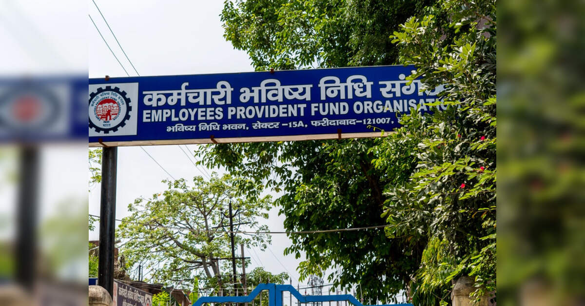 Employees' Provident Fund: Labour Ministry to focus on digital ...