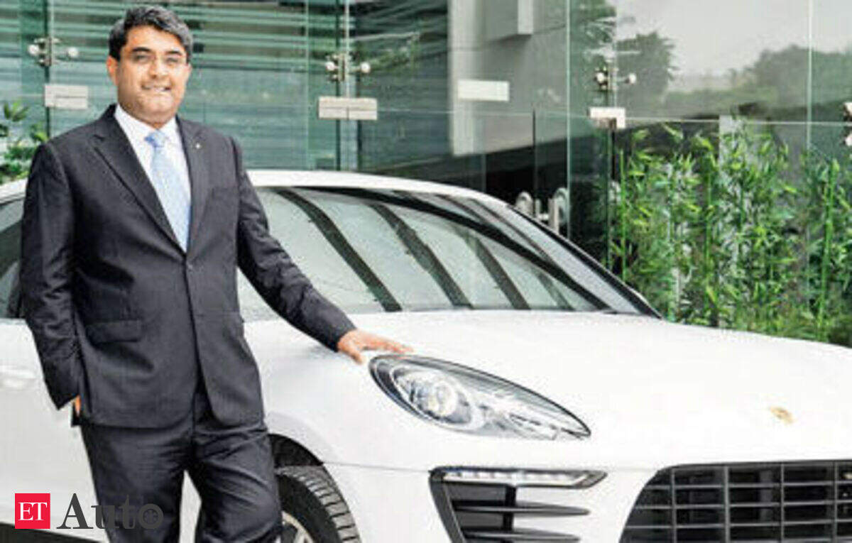 Porsche launches much awaited compact SUV Macan in India, Auto News, ET ...