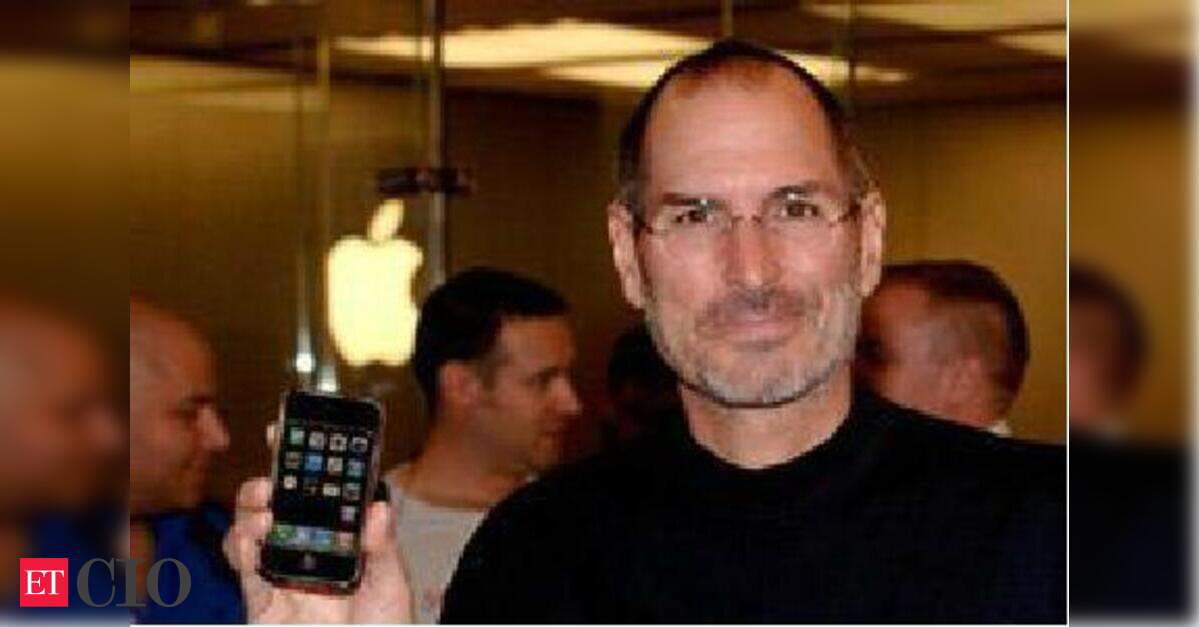 There's a very simple reason why Tim Cook thinks about Steve Jobs every ...