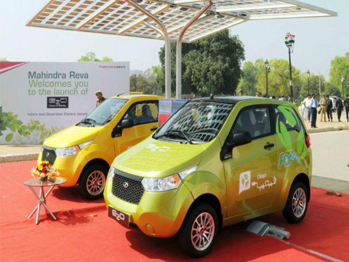 Mahindra slashes electric car e2o price by Rs 92 000 Auto News ET Auto