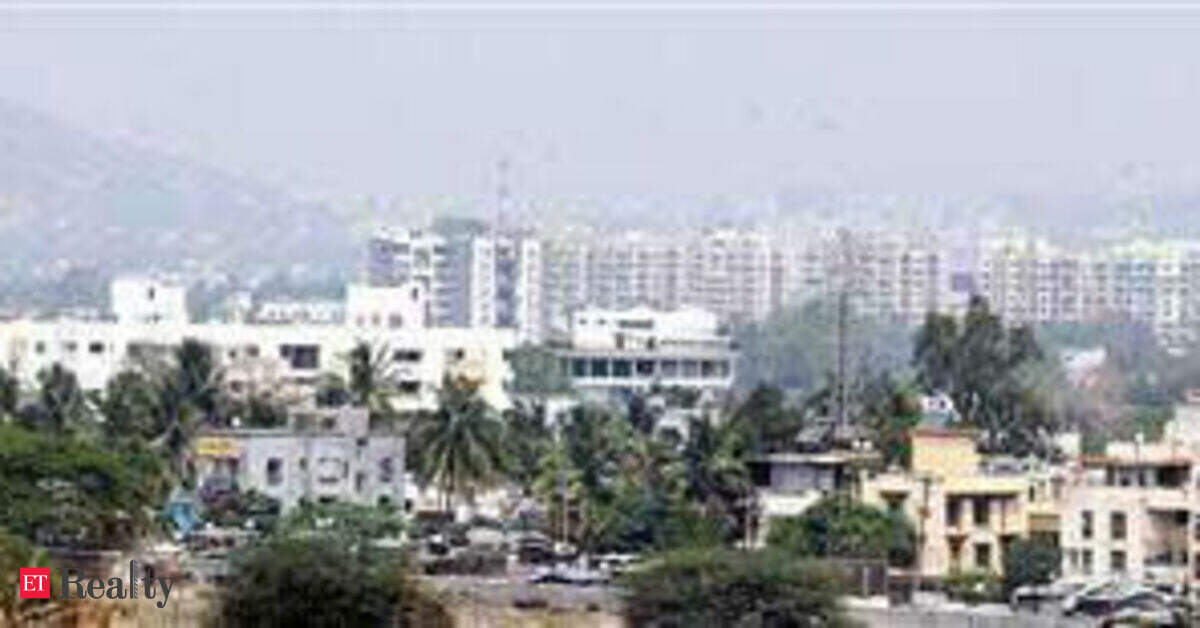 Develop Pune metropolitan as smart region: Credai, Real Estate News, ET ...
