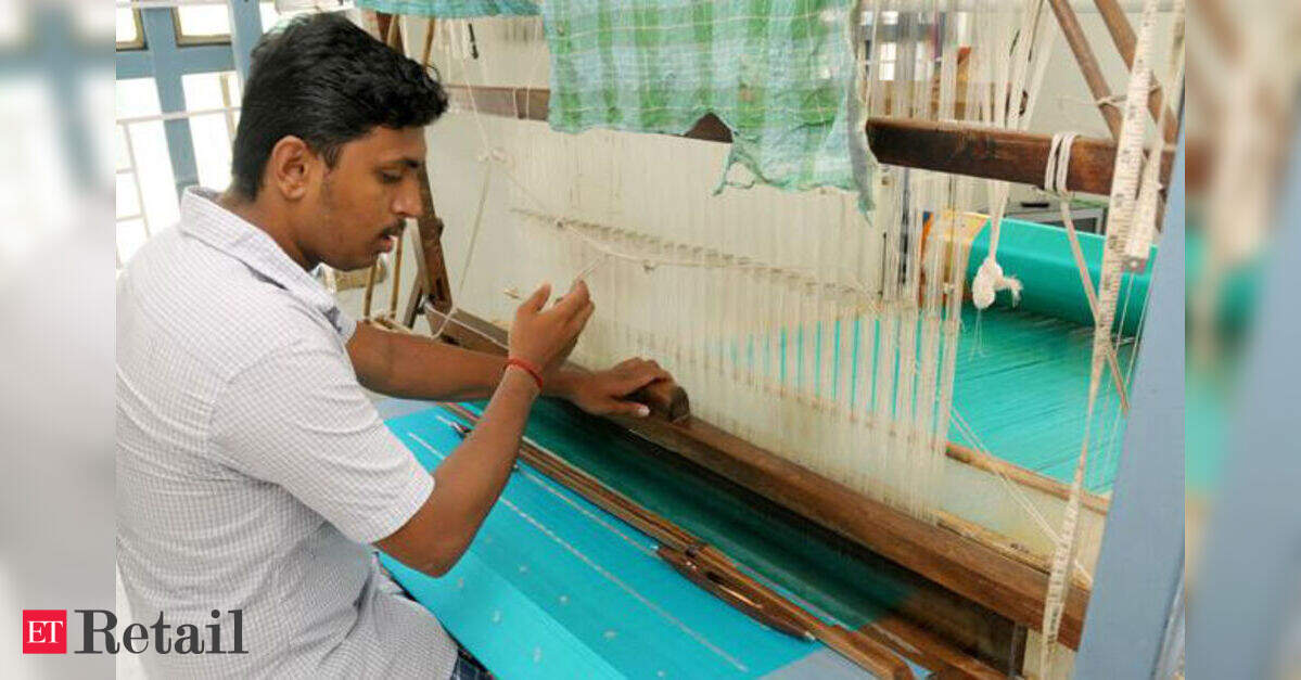 Government frames policy for e-marketing of handloom products, ETRetail
