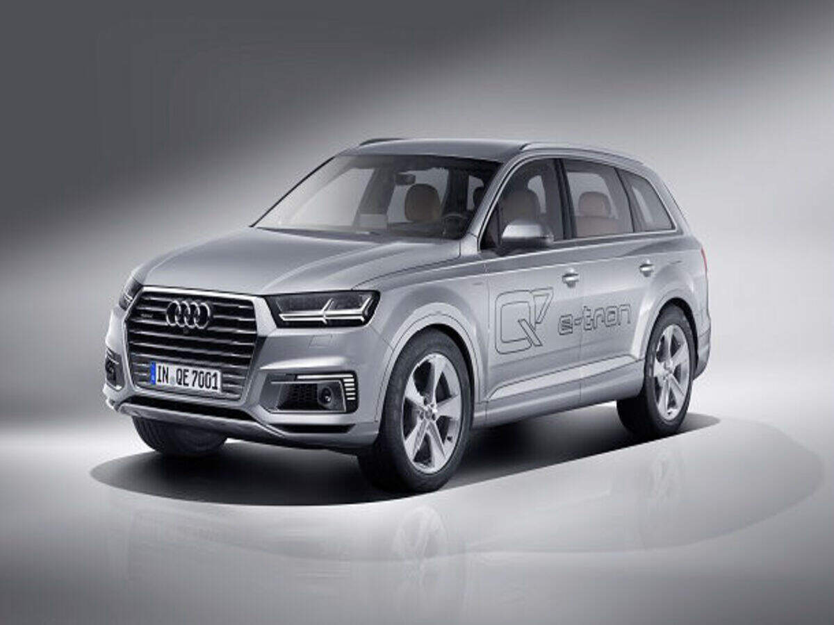 Q7 e tron 2020 store