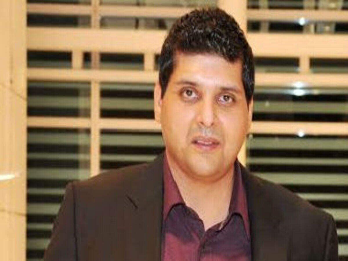 Tara Roche's Instagram, Twitter & Facebook on IDCrawl