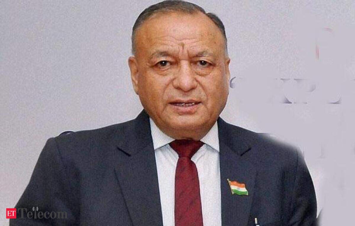 Bharti Infratel re-appoints DS Rawat as MD & CEO, Telecom News, ET Telecom