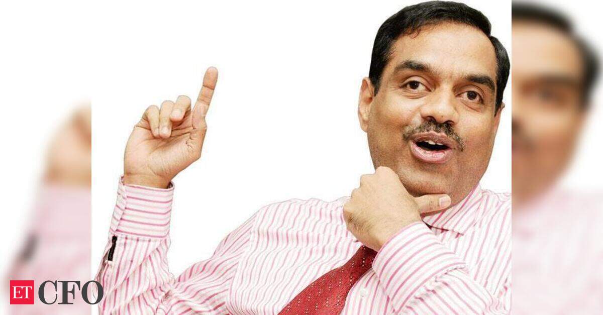 Infosys: Ex-CFO pats Nilekani for correcting previous 'wrongdoings ...