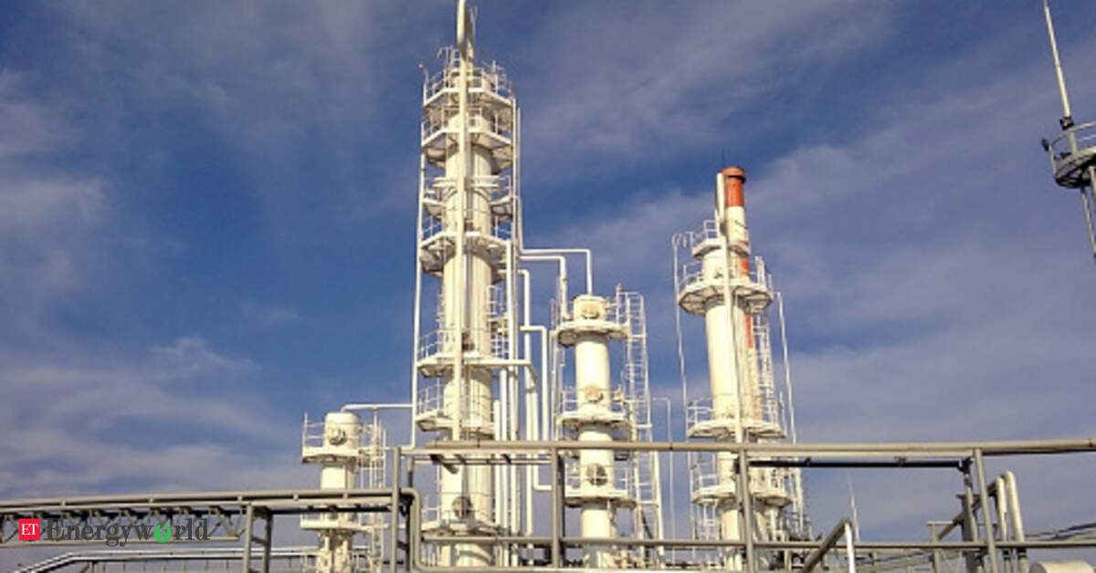 Gujarat Refinery to invest Rs 24,000 crore on projects till 2022 ...