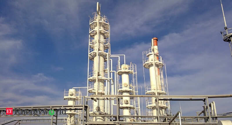Gujarat Refinery to invest Rs 24,000 crore on projects till 2022 ...