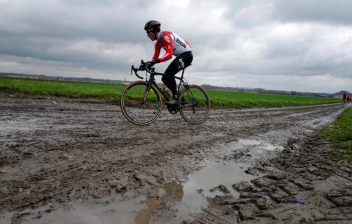 Hero Cycles unveils new Insync bike range for UK Market, supplychain ...