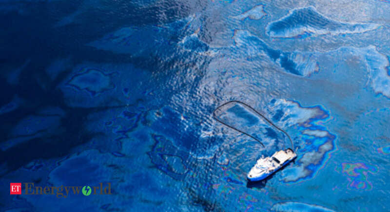 oil spill: Scientists develop reusable wood sponge that can clean up ...