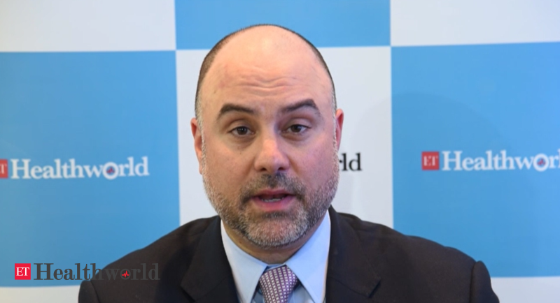 Hospital for Special Surgery: Robot's accuracy and precision minimizes ...