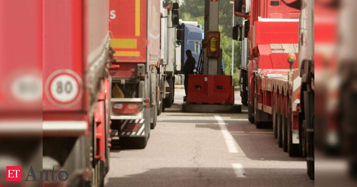 Only 165 commercial vehicles have made payments through RFID tags: SDMC ...