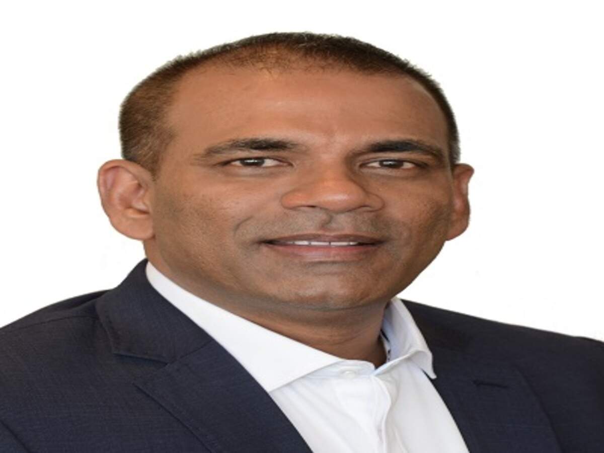 Ryan Perera's Instagram, Twitter & Facebook on IDCrawl