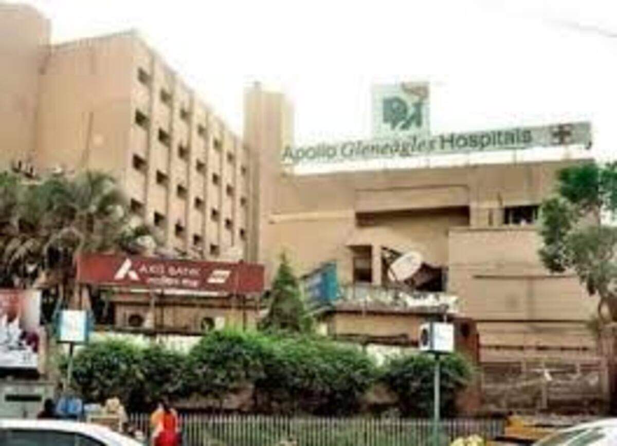 Apollo Gleneagles Hospital Logo