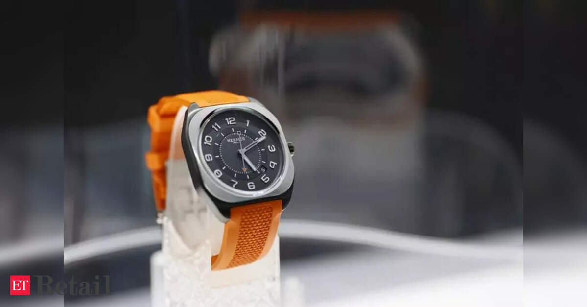 Swiss Watch Brands: Swiss watchmakers go digital to show off new ...