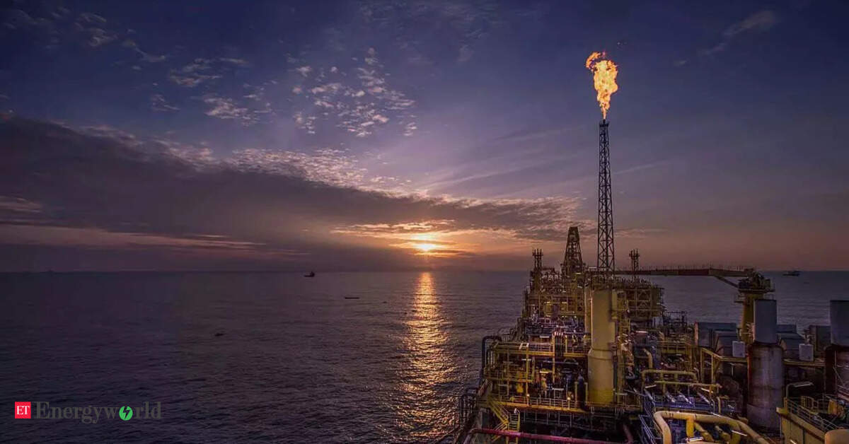 Oil Ministry: Oil Ministry to ONGC: Give 60% control in Mumbai High ...