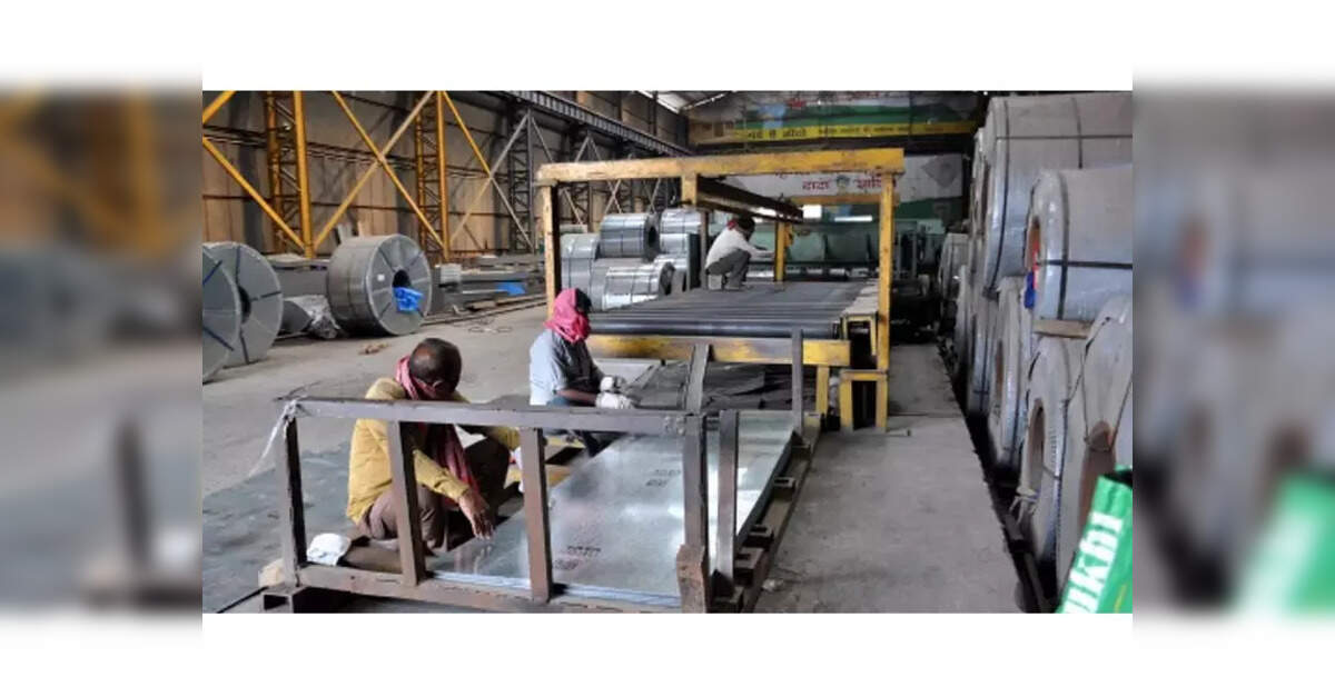 3 missing in blast at dynamite factory, ETHRWorld