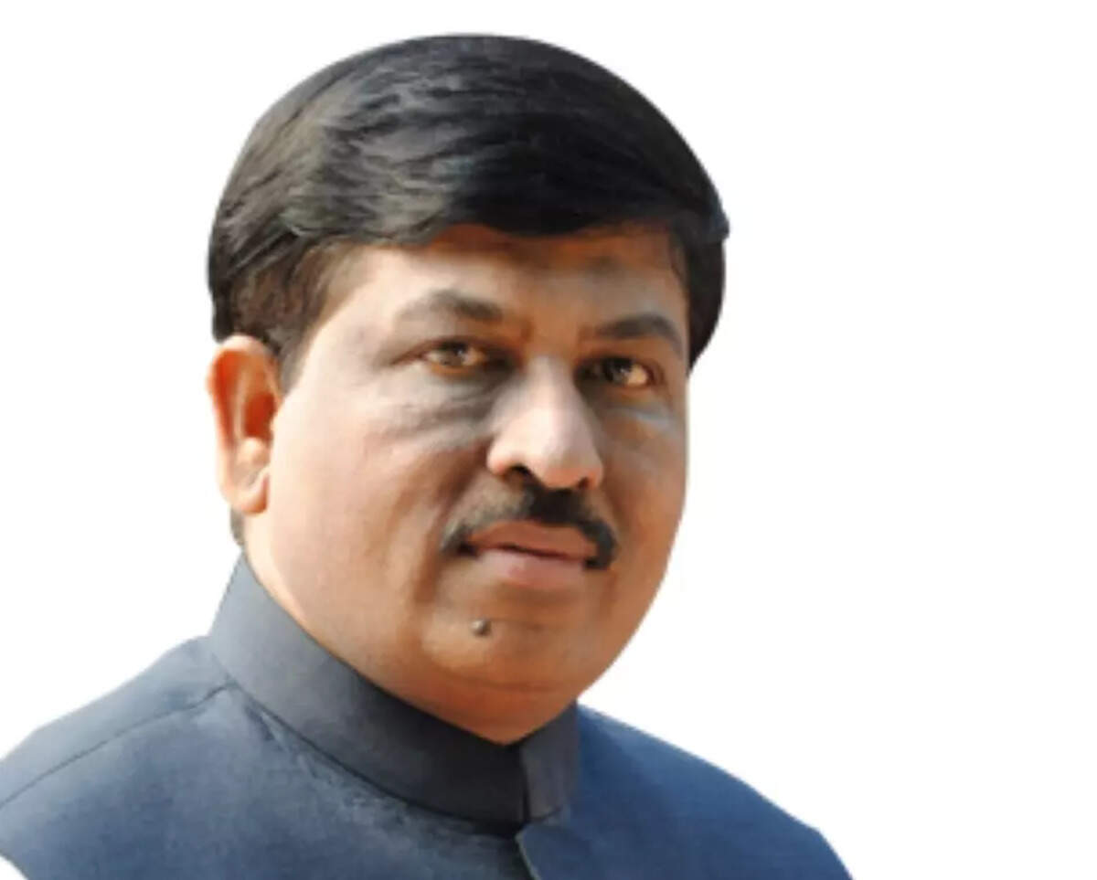 Rikesh Shah's Instagram, Twitter & Facebook on IDCrawl