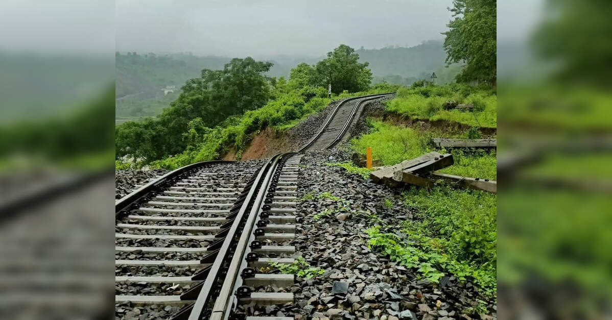 Assam Railway: Centre sanctions Rs 180 cr for restoration of Assam's ...