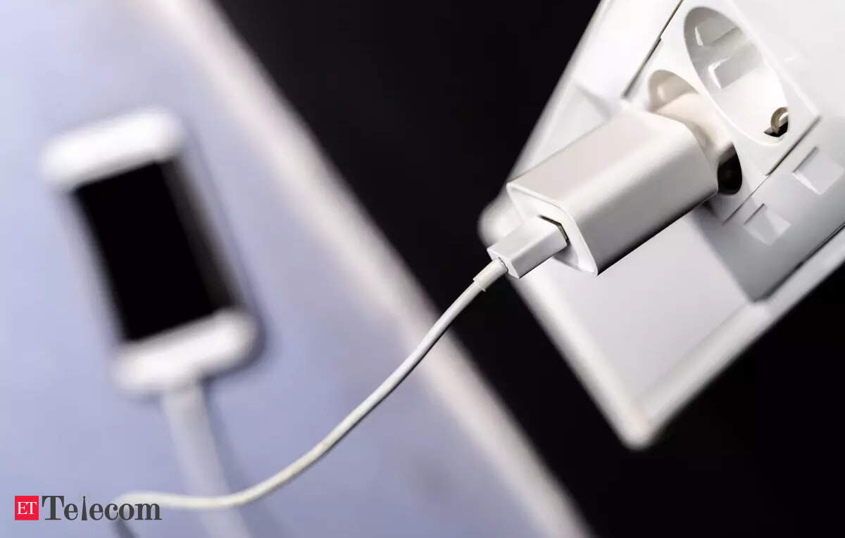EU set to reach deal on single mobile charging port on June 7: Sources ...