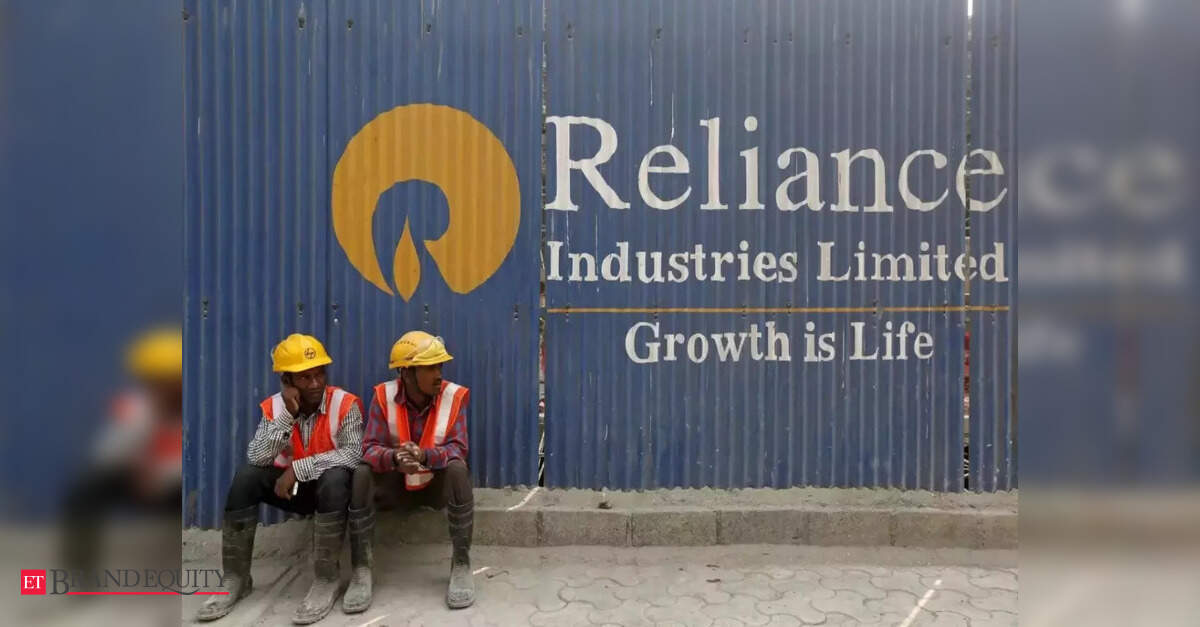 Reliance to stream AGM on virtual reality platform, five social media ...