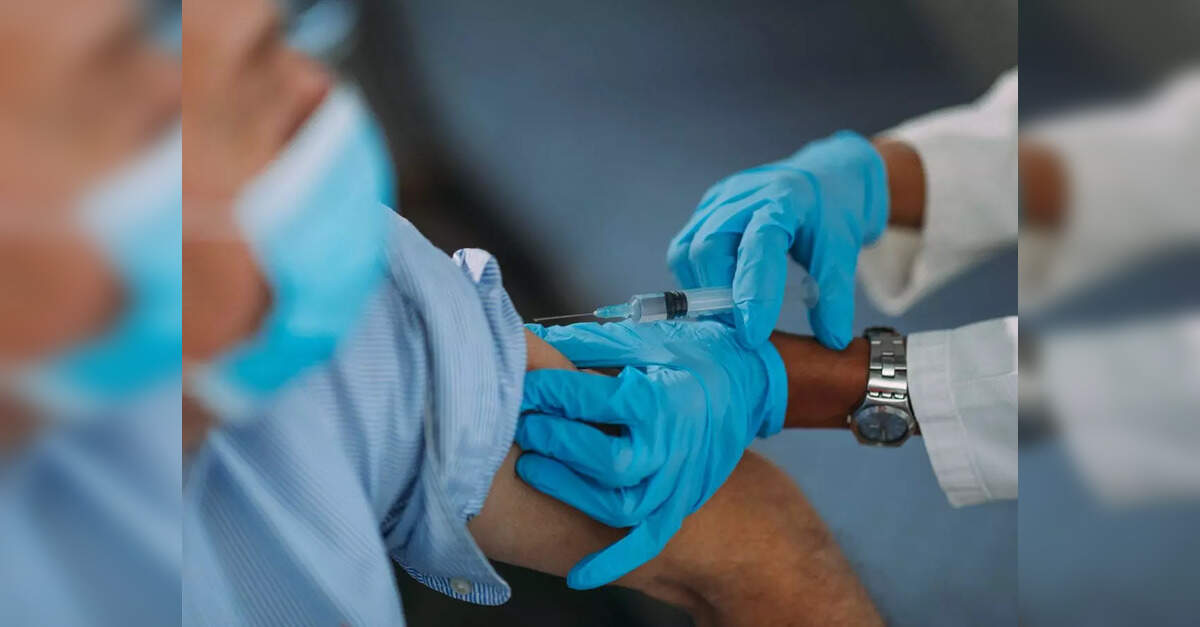 NTAGI chief urges people to take precaution dose of COVID-19 vaccine ...