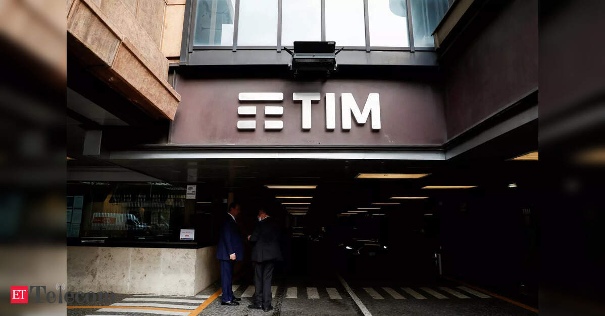 Telecom Italia: Italy's TIM gears up to sell minority stake in ...