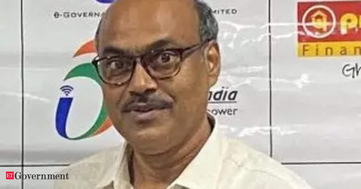 CEO, ex-IAS Sanjay Kumar Rakesh appointed as managing director of CSC e ...