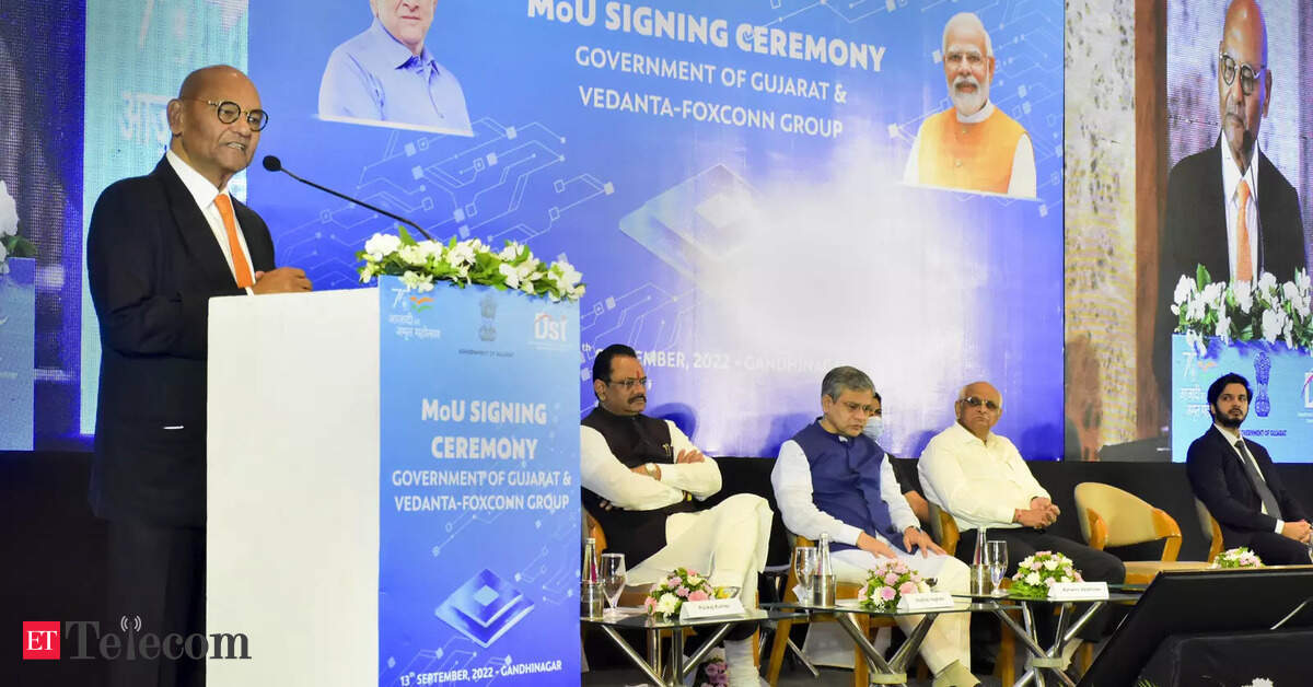Vedanta: Vedanta, Foxconn to set up fab & chip facility in Gujarat, Telecom News, ET Telecom