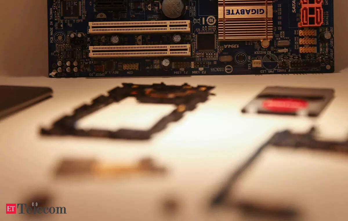 Semiconductor, display fab scheme modification will attract global ...