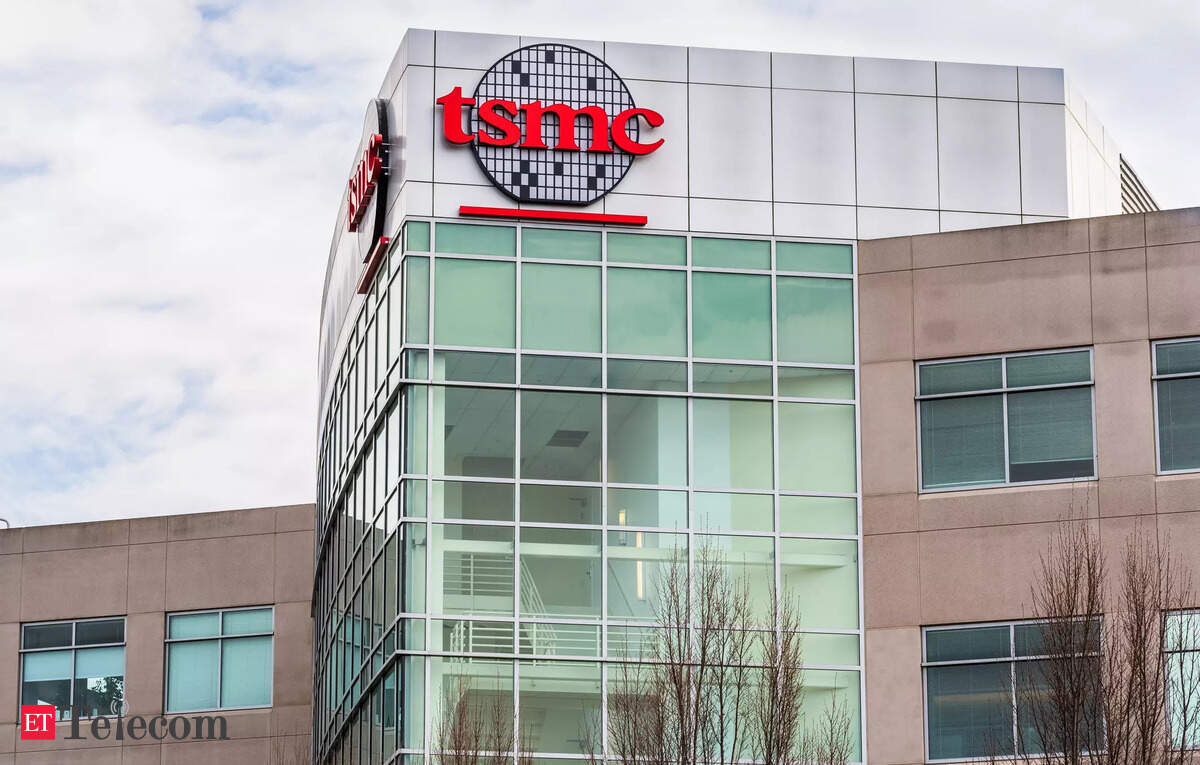 Chip maker TSMC plans multibillion-dollar Arizona factory expansion ...