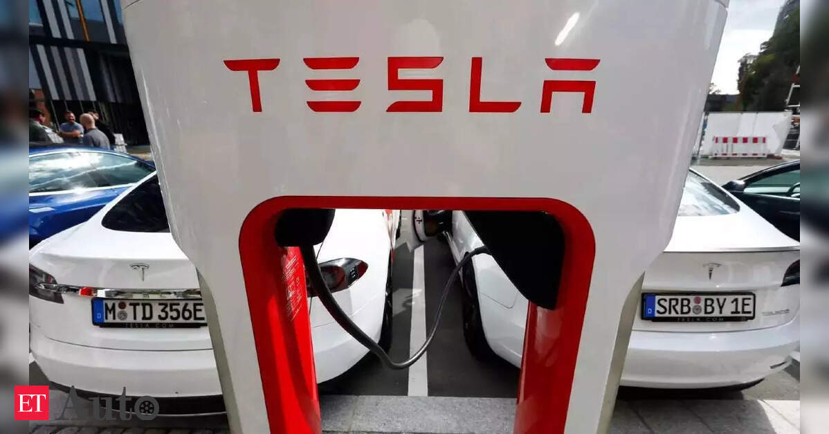 Tesla Model 3 prototype spotted ahead of expected redesign, ETAuto