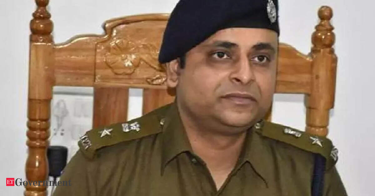 Bihar: Suspended IPS officer Aditya Kumar booked for possessing ...
