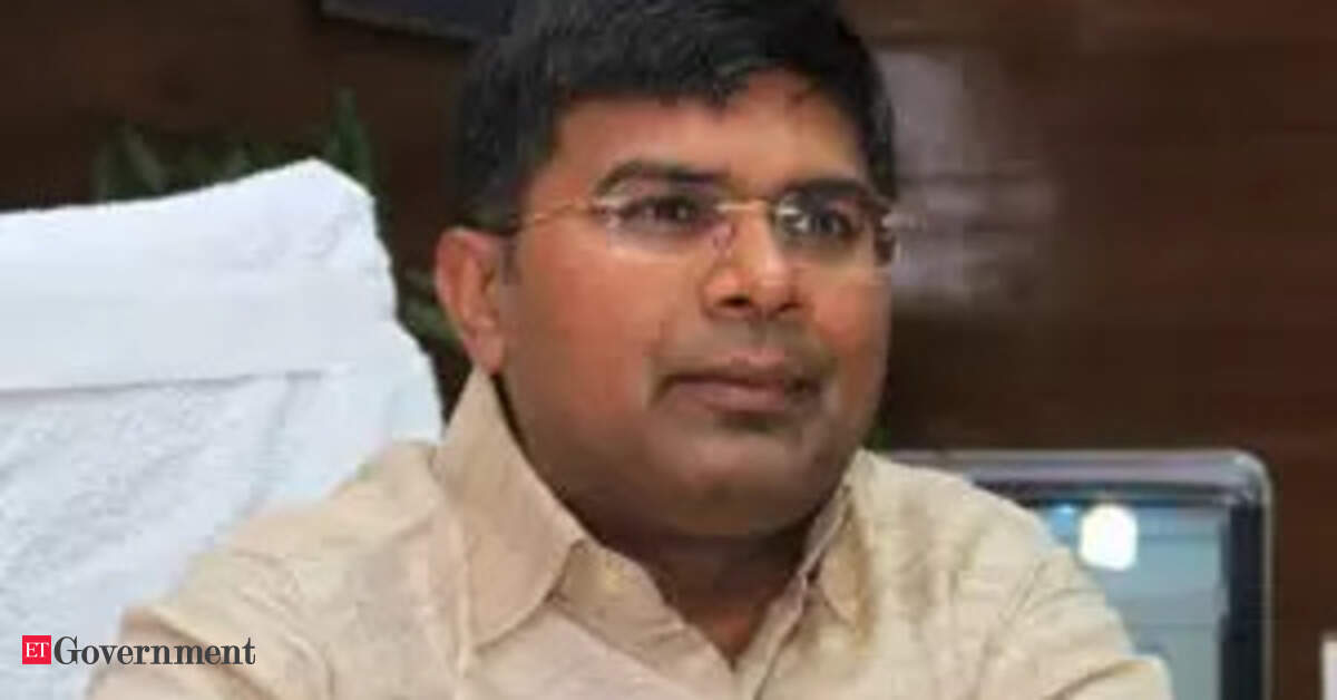 Centre elevates UP cadre IAS officer Santosh Kumar Yadav as NHAI chief ...