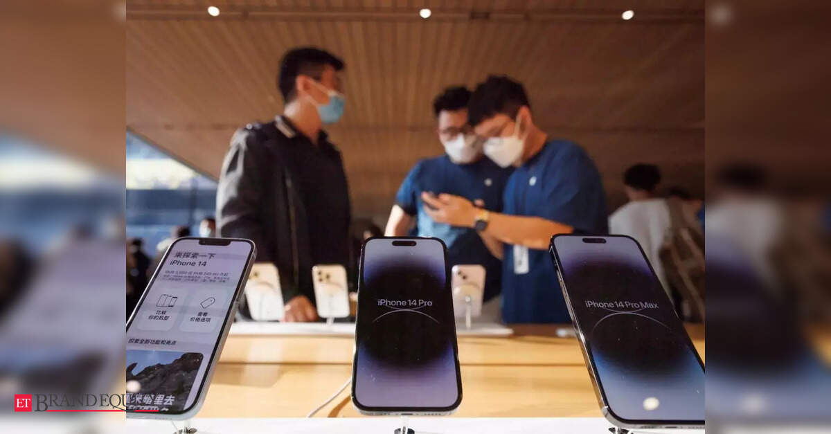 Apple Brand Strategy: How Apple is altering the category-locus in a ...