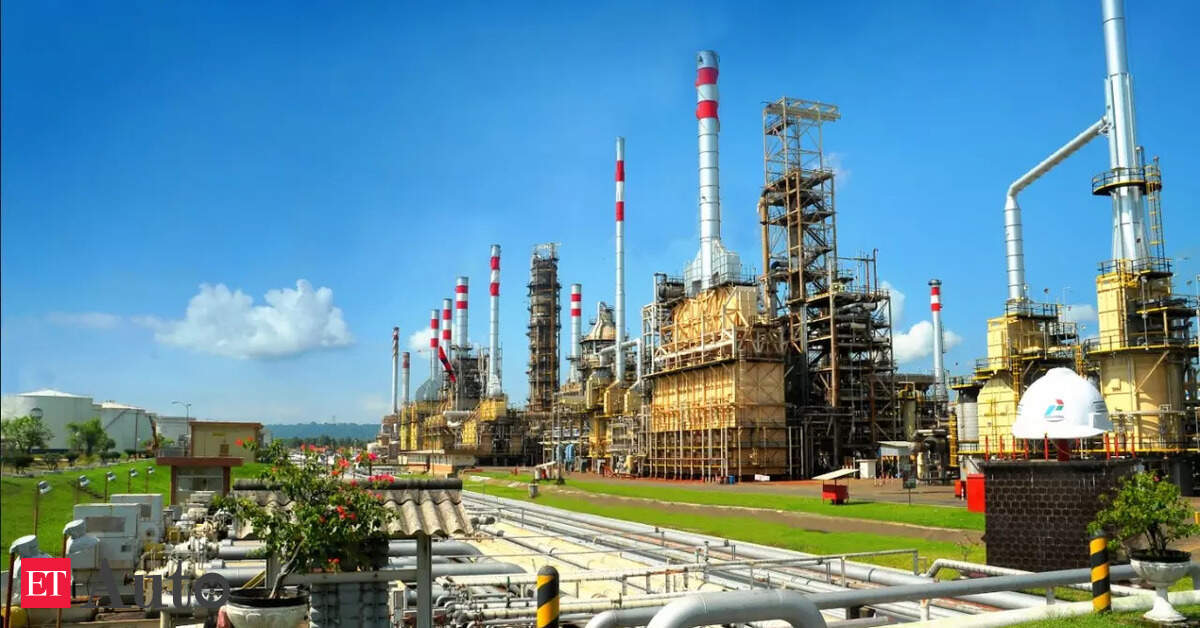 Indonesian State Energy: Indonesia's Pertamina to adjust refinery ...