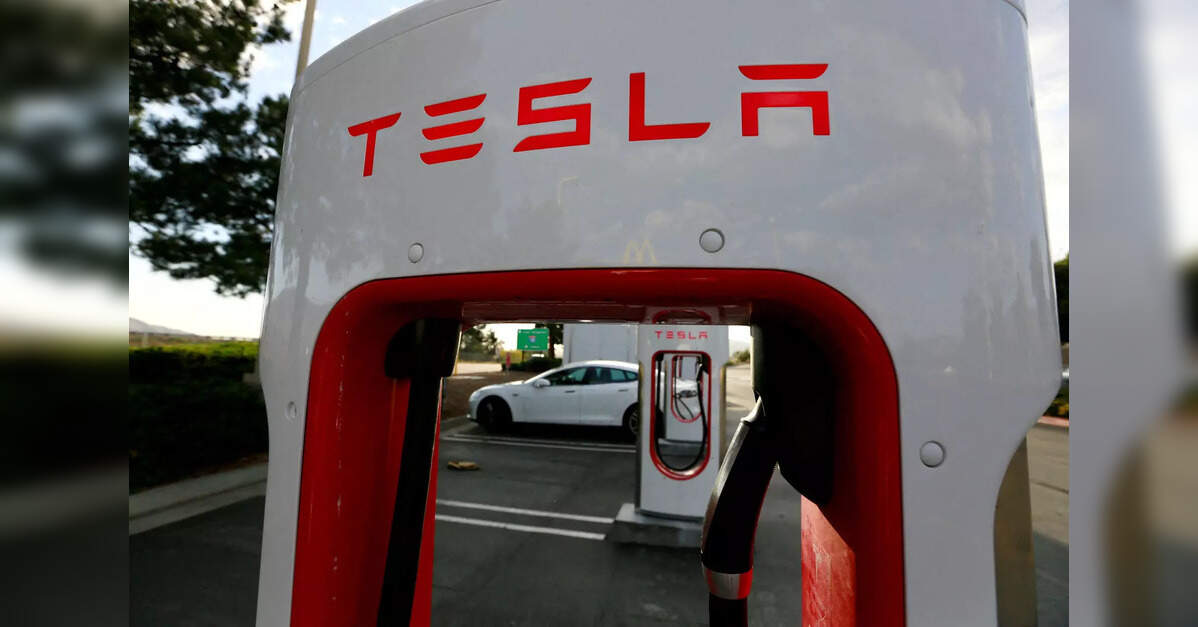 Tesla workers launch campaign to form union in New York, ETHRWorld