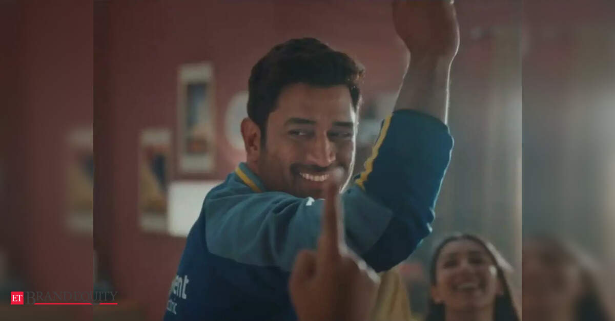 MS Dhoni grooves with a twist of his favourite shot in Orient Electric ...