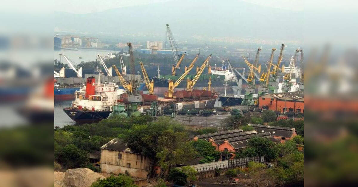 Angamuthu named new Chairman of Visakhapatnam Port Authority, ETInfra